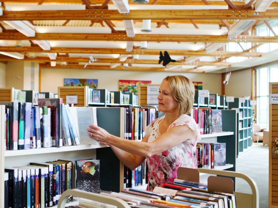 Every School Needs a Librarian: Here’s Why. | KeepnTrack